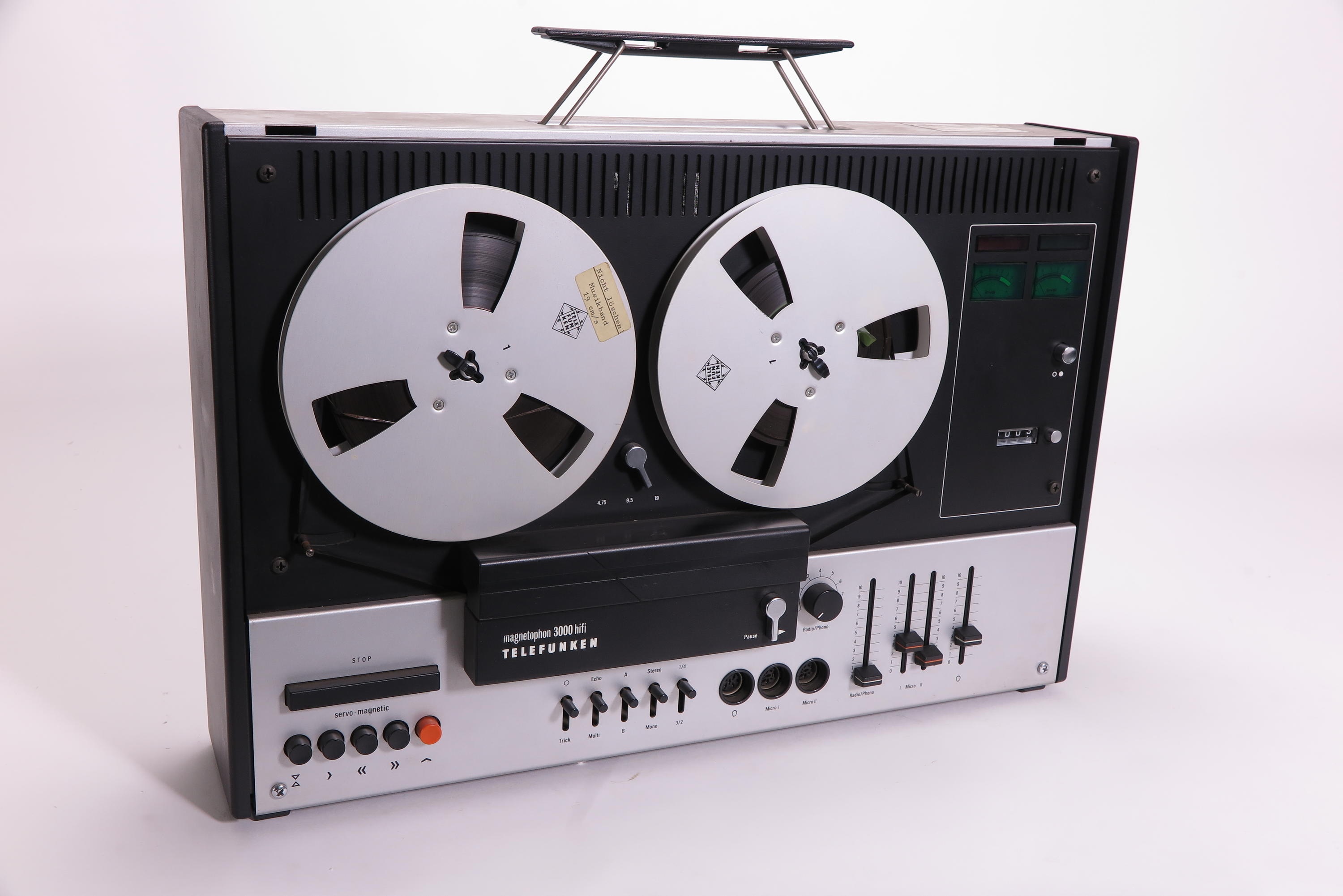Tonbandgerät Telefunken Magnetophon 3000 HiFi :: Deutsches ...