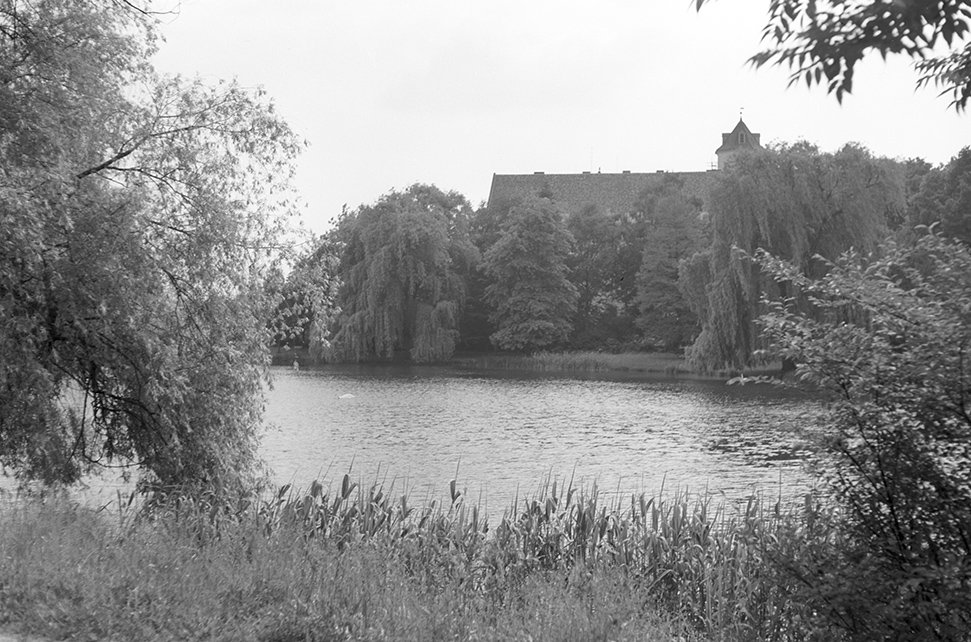 Spremberg, Spree mit Schloss Spremberg :: Heimatmuseum "Alter Krug ...